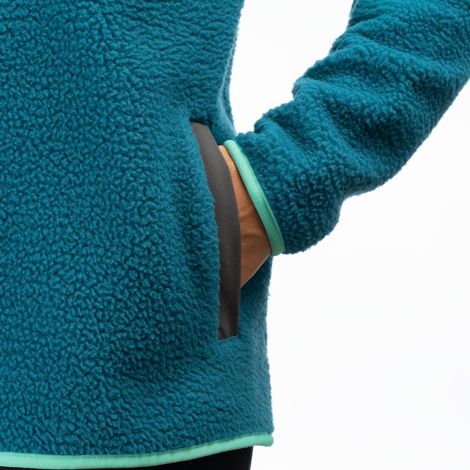 High Pile Mountain Fleece Pullover - Women's Mid Layer| KLIM Lifestyle